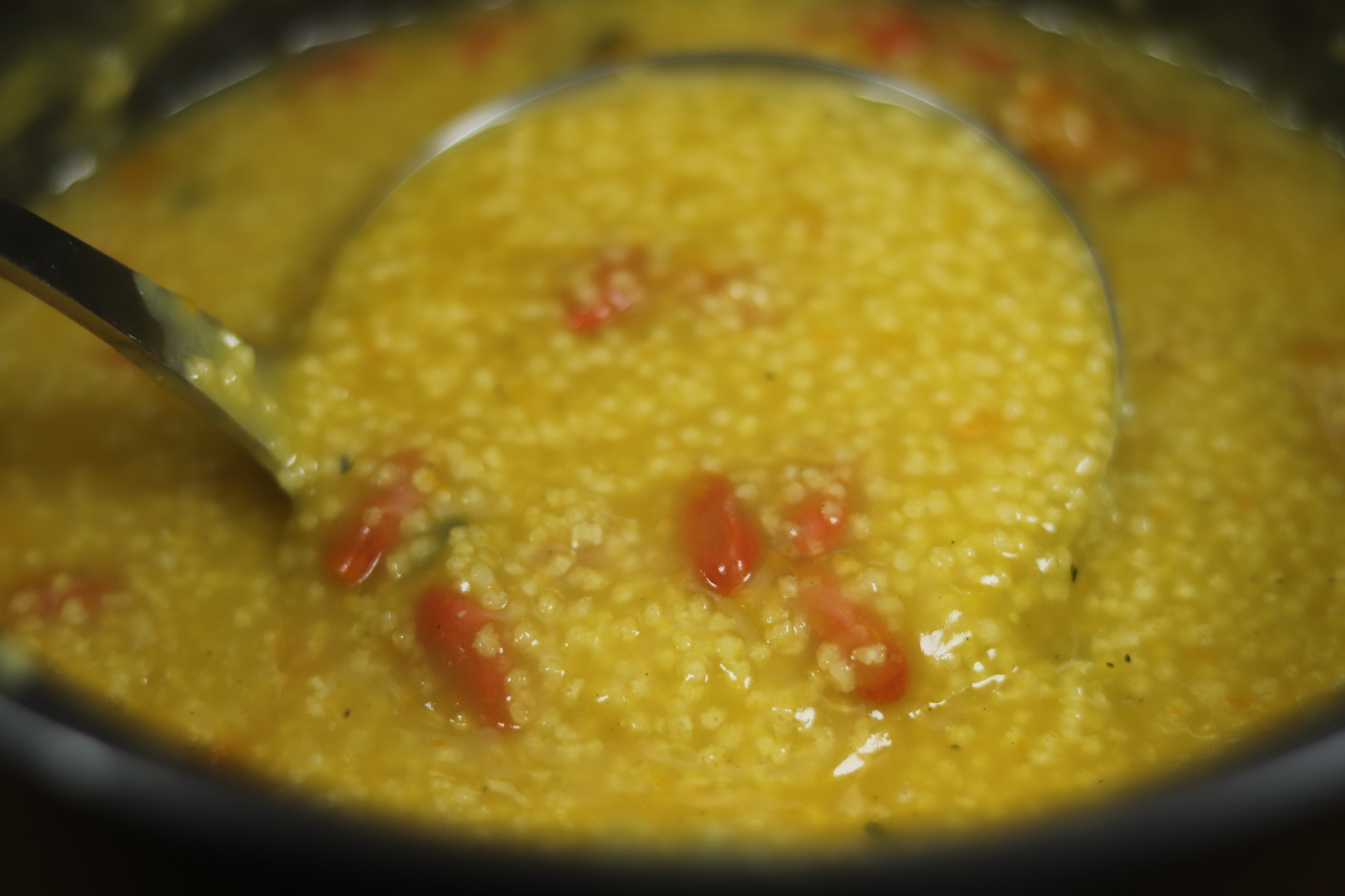Boil millet porridge directly in the pot, no wonder you can't boil rice ...
