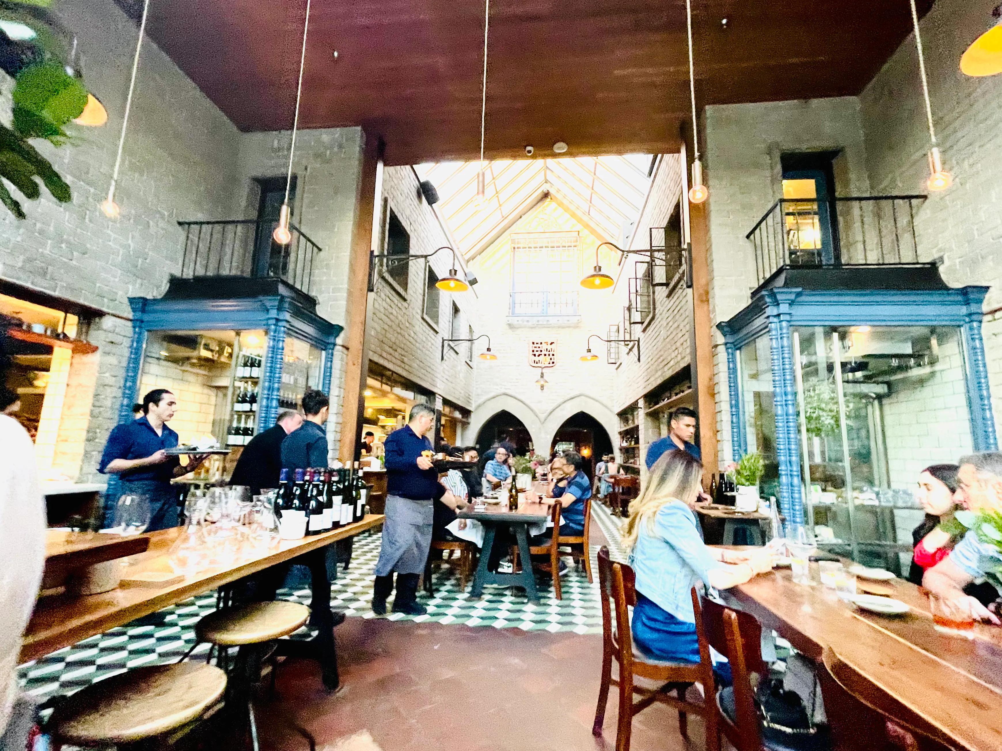 République Café Bakery - 資訊咖