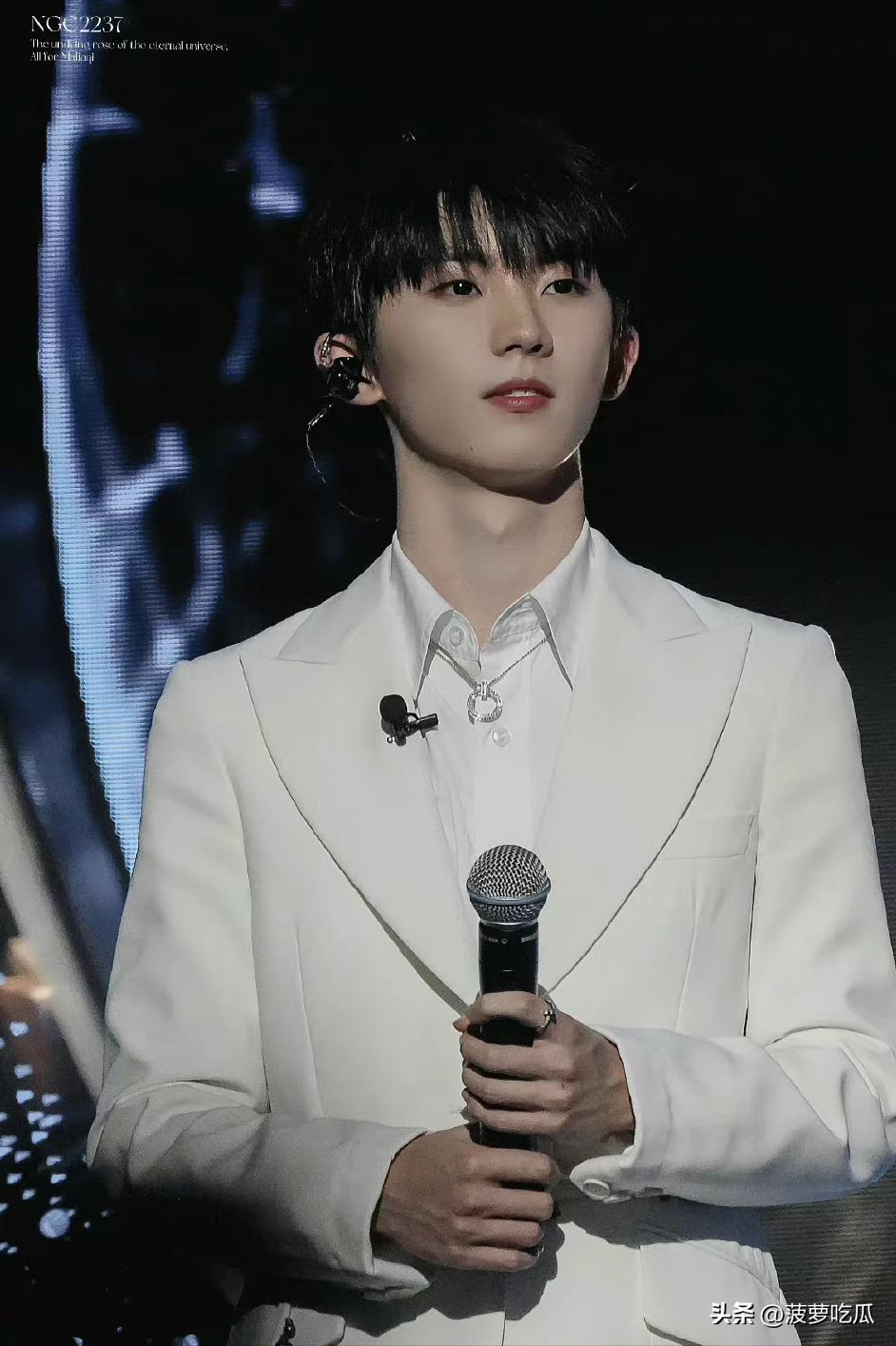 It sounds so good!Ma Jiaqi partnered with two teachers in our song and ...