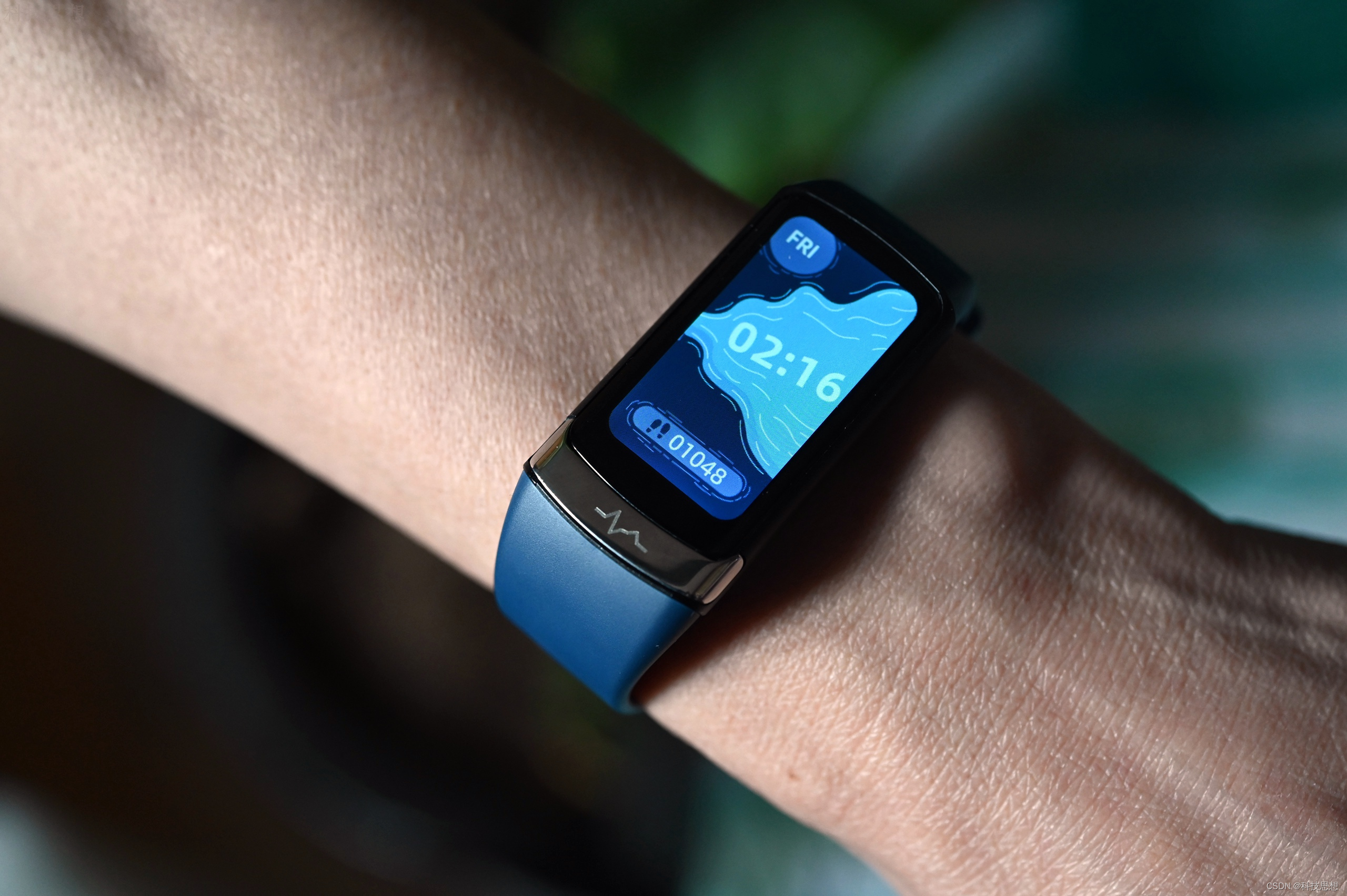 Keep abreast of health data, monitor blood sugar and blood pressure ...