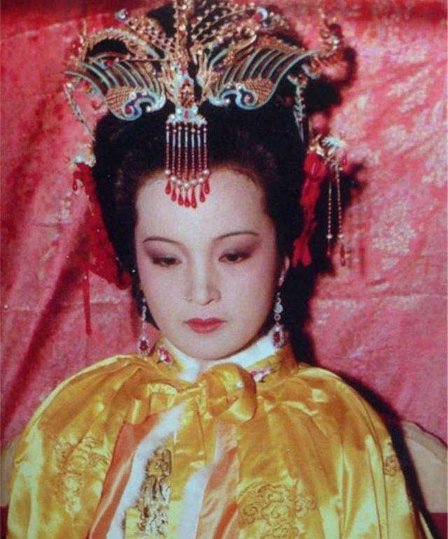 Uncover the mystery of Jia Yuanchun's death in "A Dream of Red Mansions ...