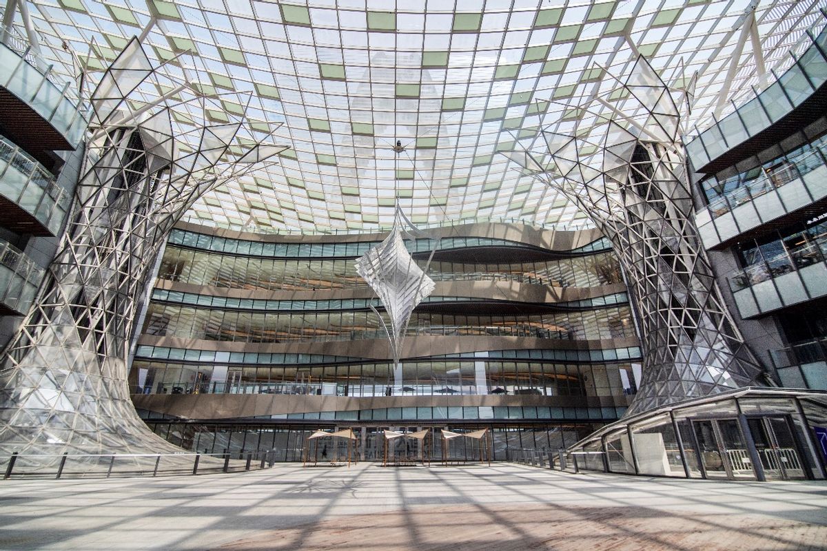 Appreciate art and gluttony, appreciate the aesthetics of jewelry ...