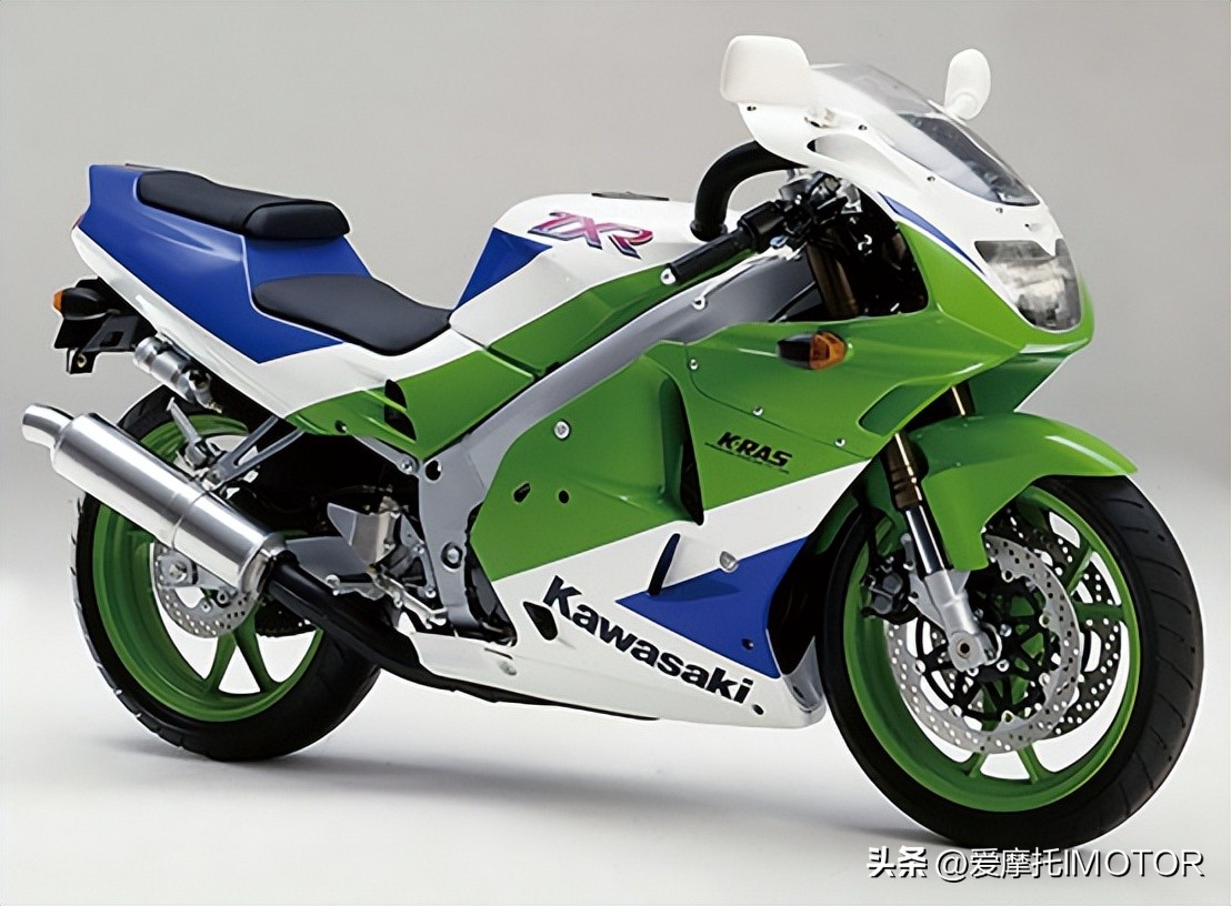The 4-cylinder Kawasaki ZX-4R is coming. Do you remember the 400cc ...
