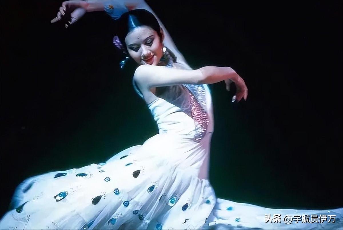 Unexpectedly, Yang Liping, 65, who had been a DINK for 22 years, has ...