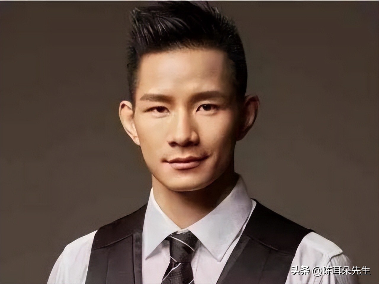 Yang Jianping: I fought 6 tricks with Yue Song in the factory, and his ...