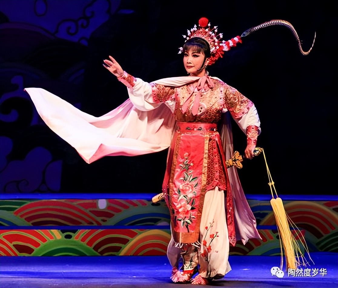 Songs of the Qi School of Yue Opera——"The Daughter of the Hou Men ...