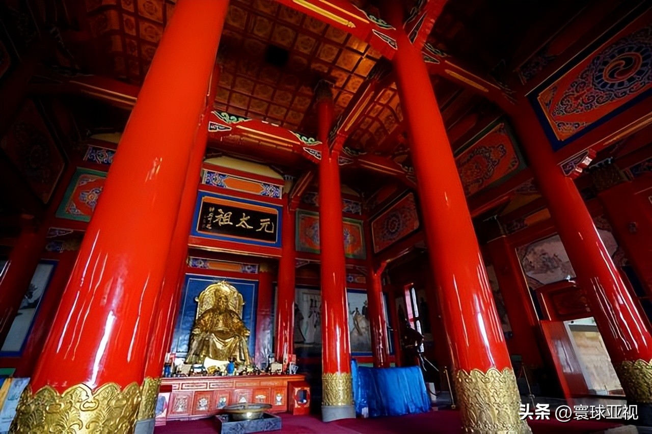 The "Eastern Temple" and "West Mausoleum" of Genghis Khan - iNEWS