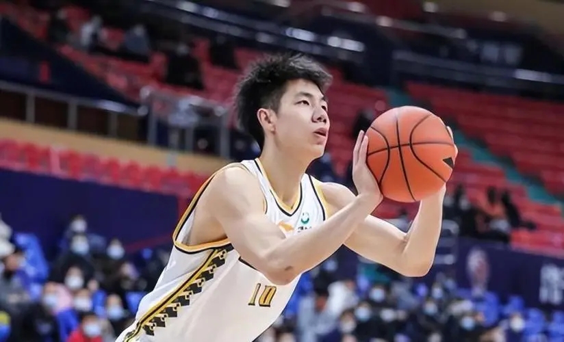 Zhu Junlong: 3D striker, very hard on the defensive end, one of the ...
