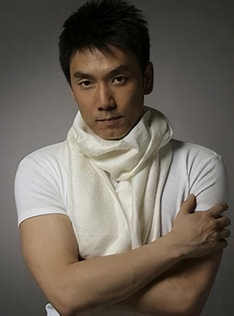 Lin Yilun: In 2005, he bought Beijing Huamao Center for 5 million yuan ...