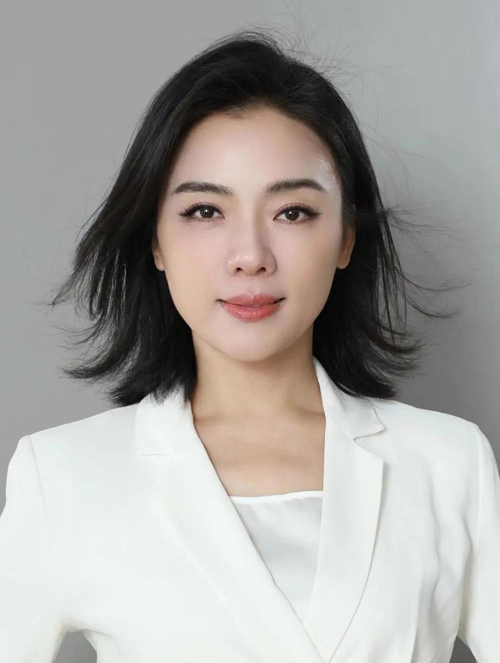 Chen Sisi could no longer conceal her true relationship with Li ...