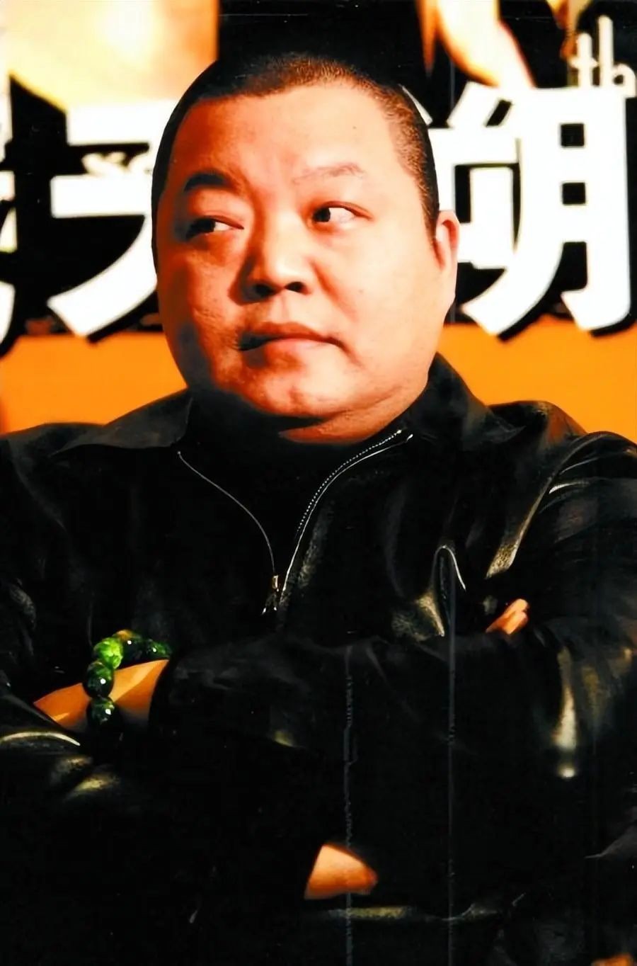 How crazy is gangster singer Zang Tianshuo? Slapped Mei Ting and smashed Jackie Chan's scene ...