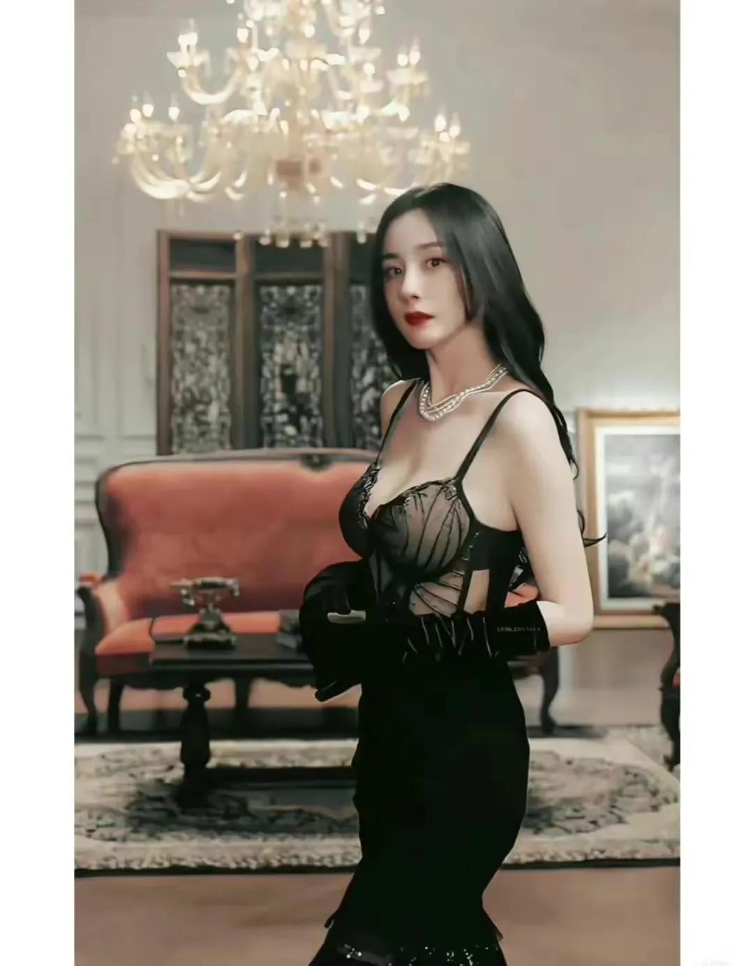 Yang Mi: The Star Idol of China's Performing Arts - iMedia