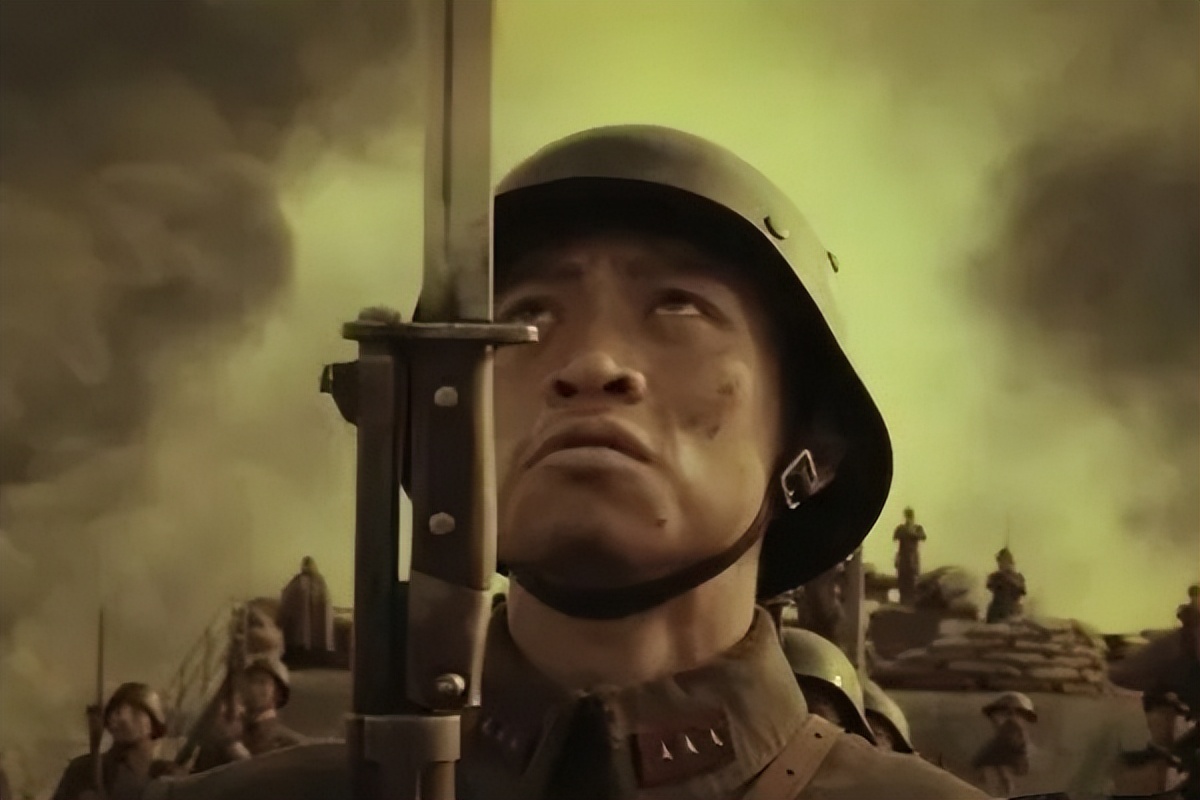 After the fall of Shanghai, 6,000 Japanese troops paraded and ...