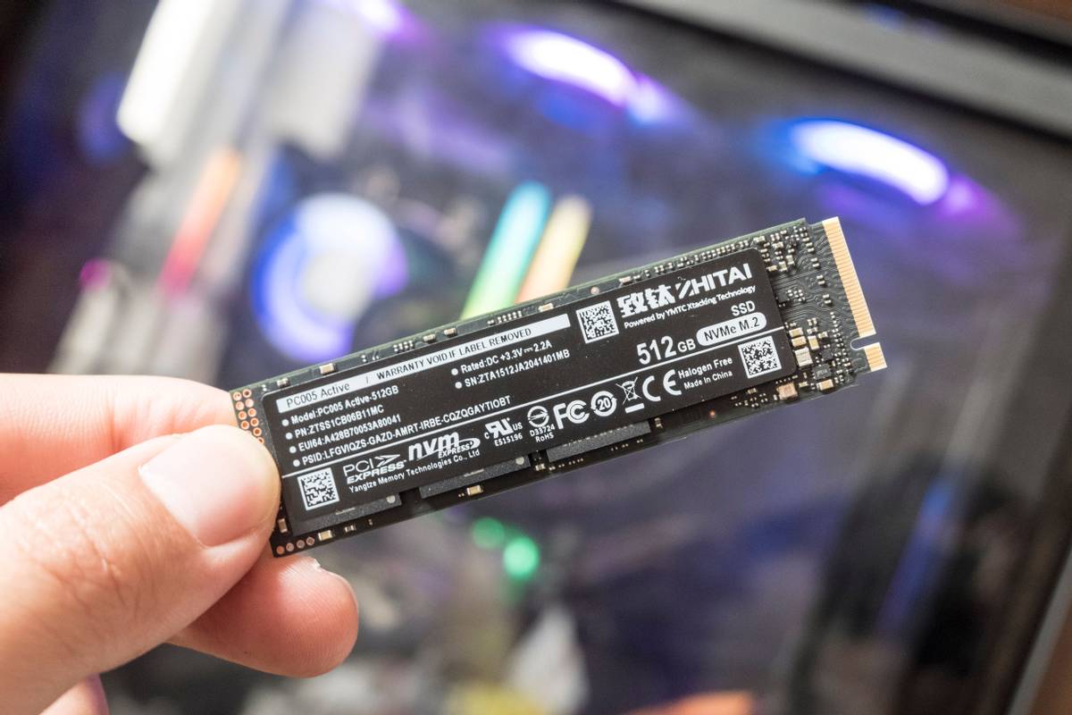 3500MB/s reading speed, 1GB is less than a dollar, it makes Titanium ...