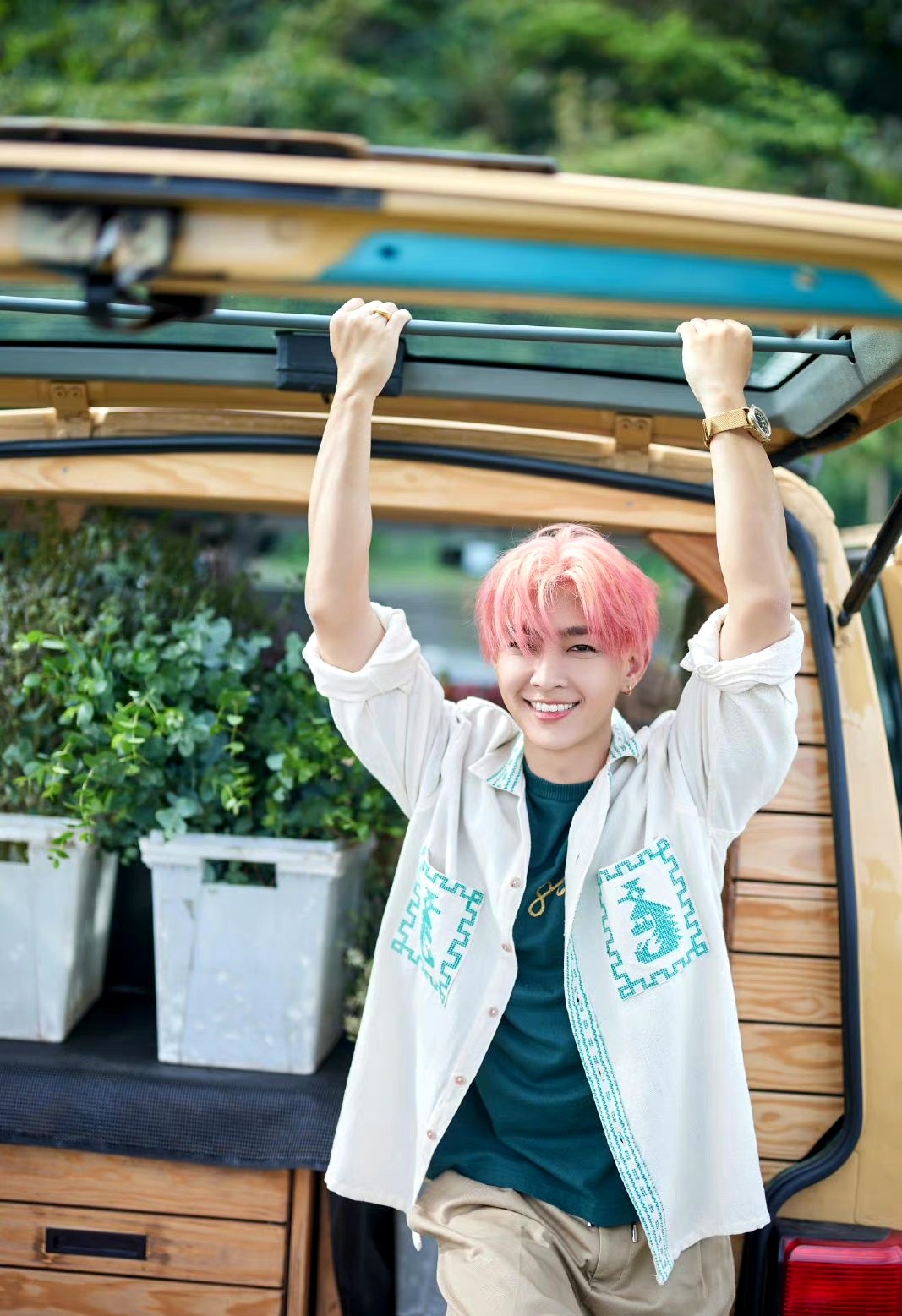 Aaron Yan had a relationship with an underage boy. I didn't expect such ...