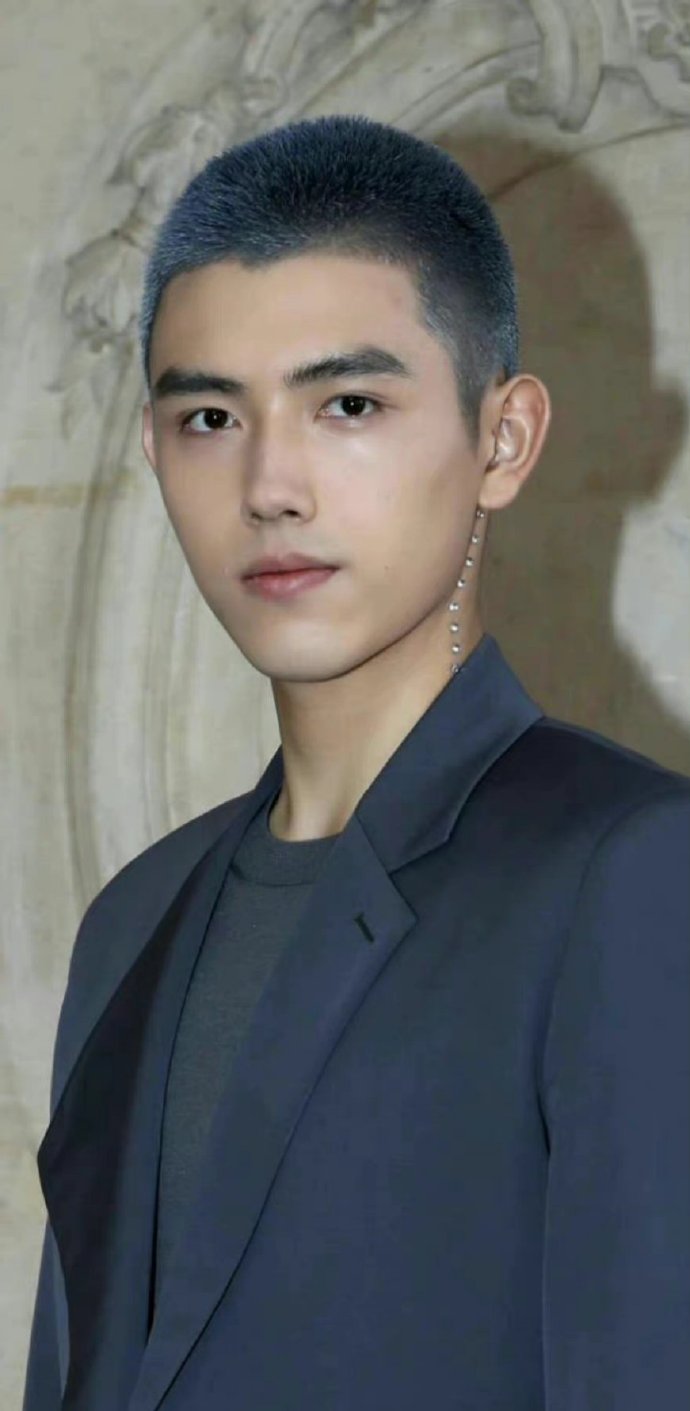 12.14 Picture: Yang Zi, Cai Xu Kun, Wang Hedi, Xiao Zhan, Li Yuchun ...