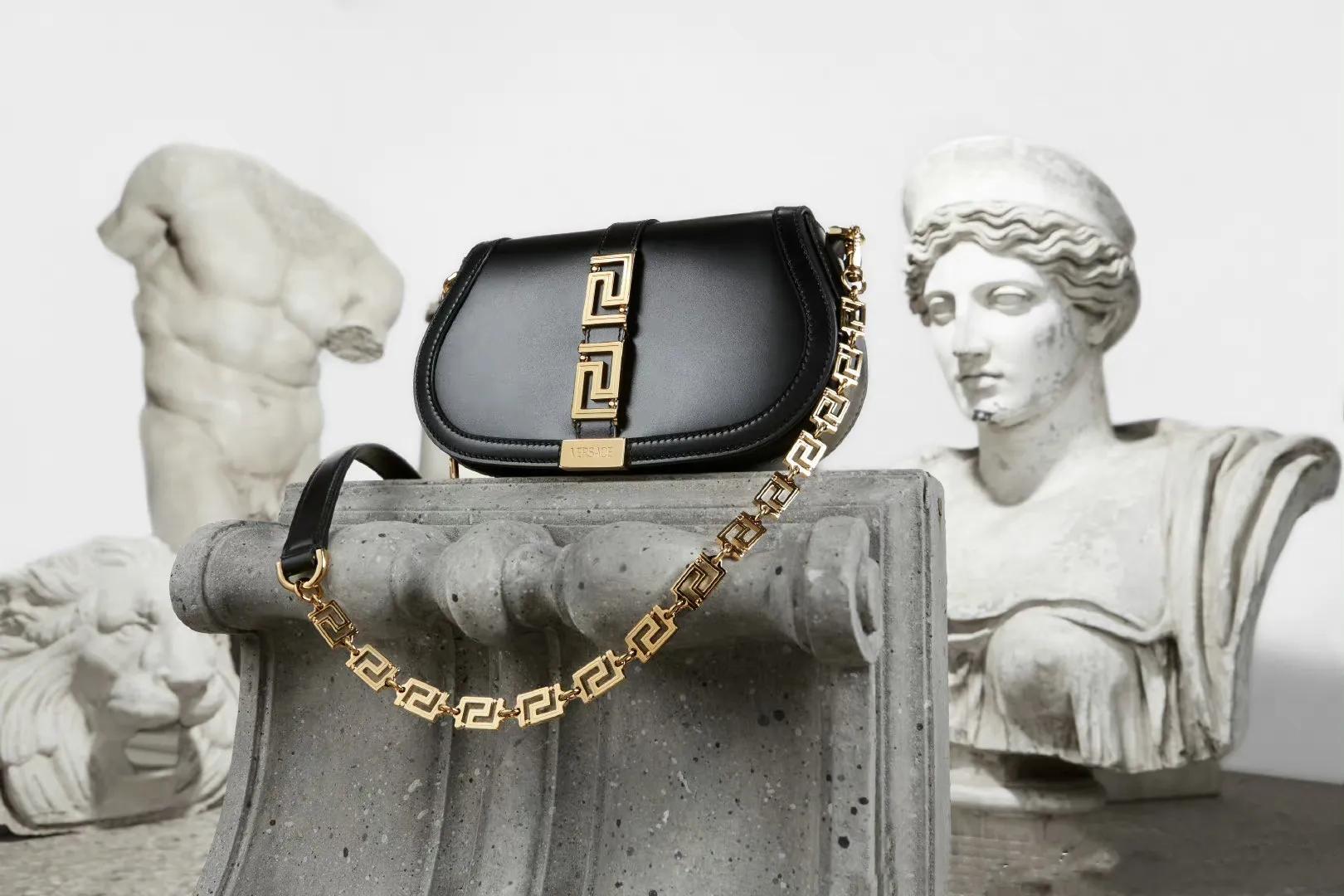 Versace 2022 autumn and winter series appreciation - iNEWS