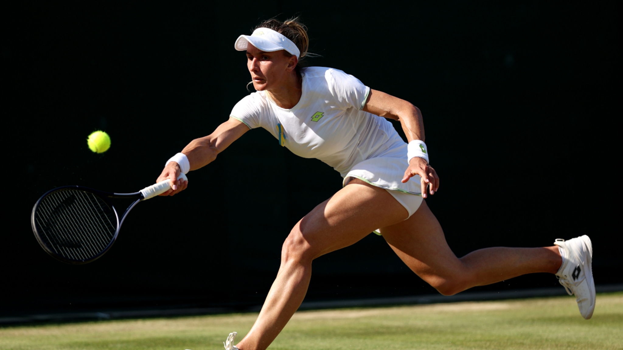 Wimbledon fight to collapse the court! With 35 points in the tiebreaker ...