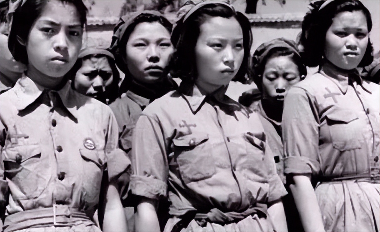 The story of a Soviet soldier and 9 Japanese female prisoners of war ...