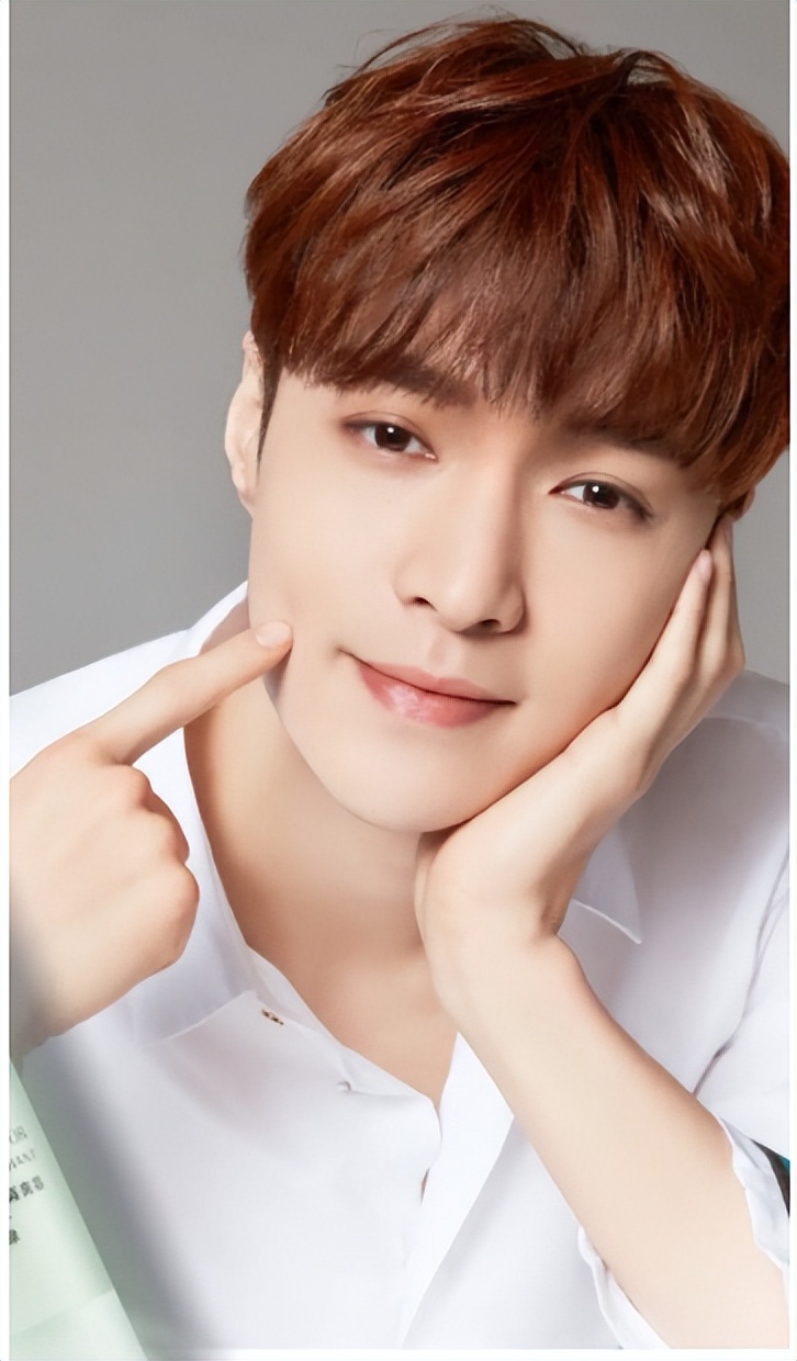 The fan station announced the suspension of updates? Zhang Yixing's ...