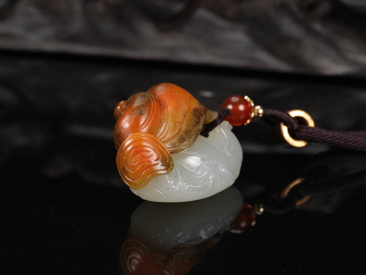 Baitong jade carving Cui Lei Xinjiang Hetian jade seed material I cattle - iNEWS