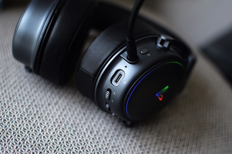 Physical dual-sound cavity structure Rapoo VH800 dual-mode wireless RGB ...