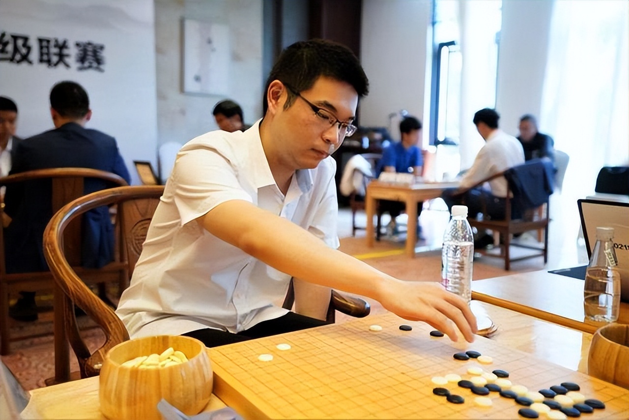 3:4, 4:4, 3:4, 5:2! Mi Yuting and Wang Xinghao continue to suppress Han ...