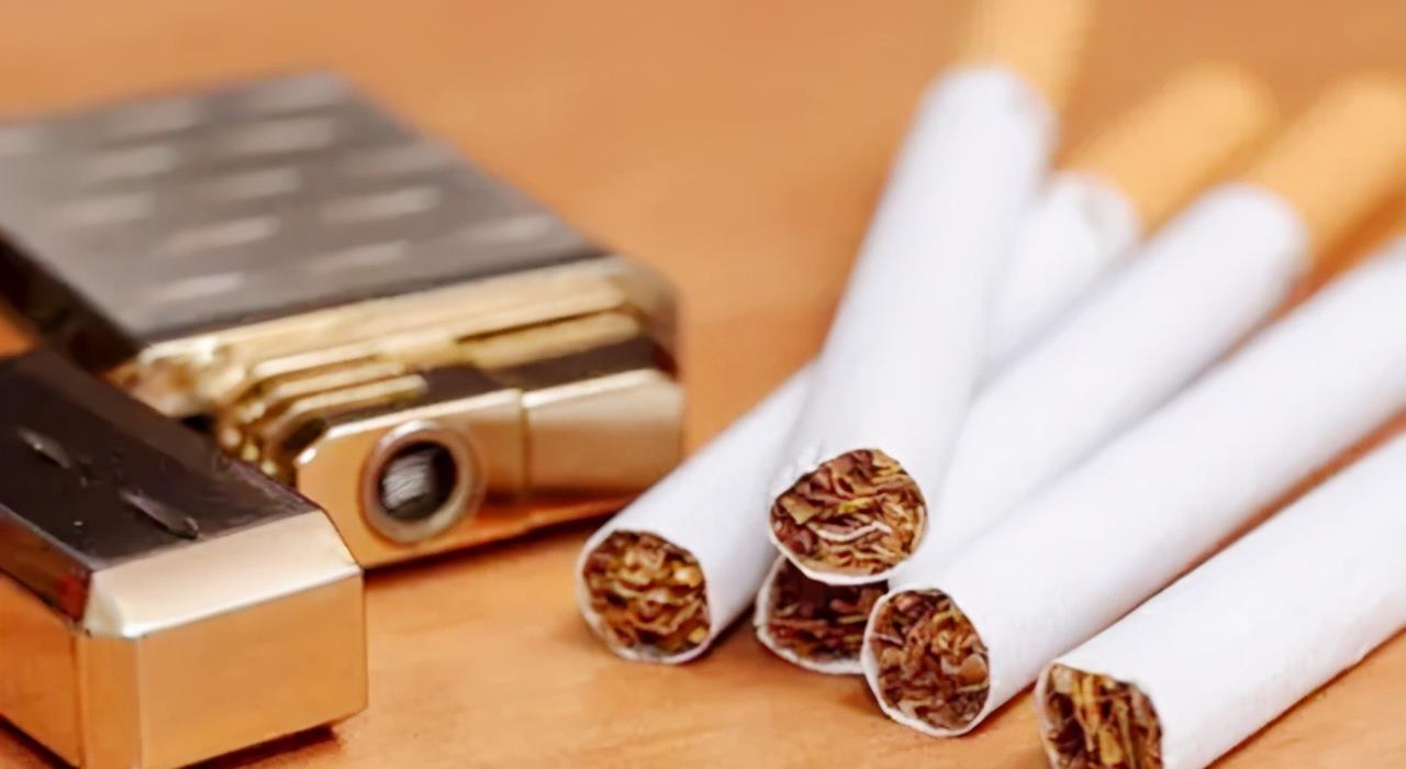 Great Men and Cigarettes: Interesting Smoking Stories of Mao Zedong ...