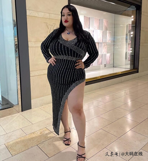 American plus size model Renee Keys (Renee Keys) - iMedia
