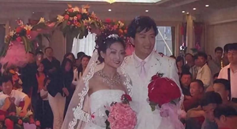 Huang Haibing: After divorcing Dink's wife, he fell in love with her ...