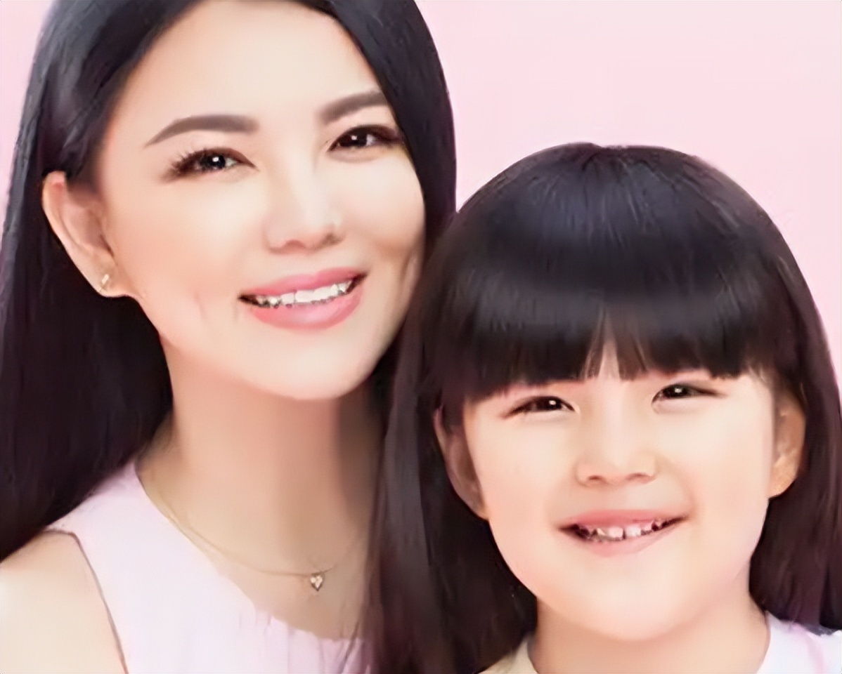 Divorced for 16 years, Li Xiang became a single daughter slave, but Li ...