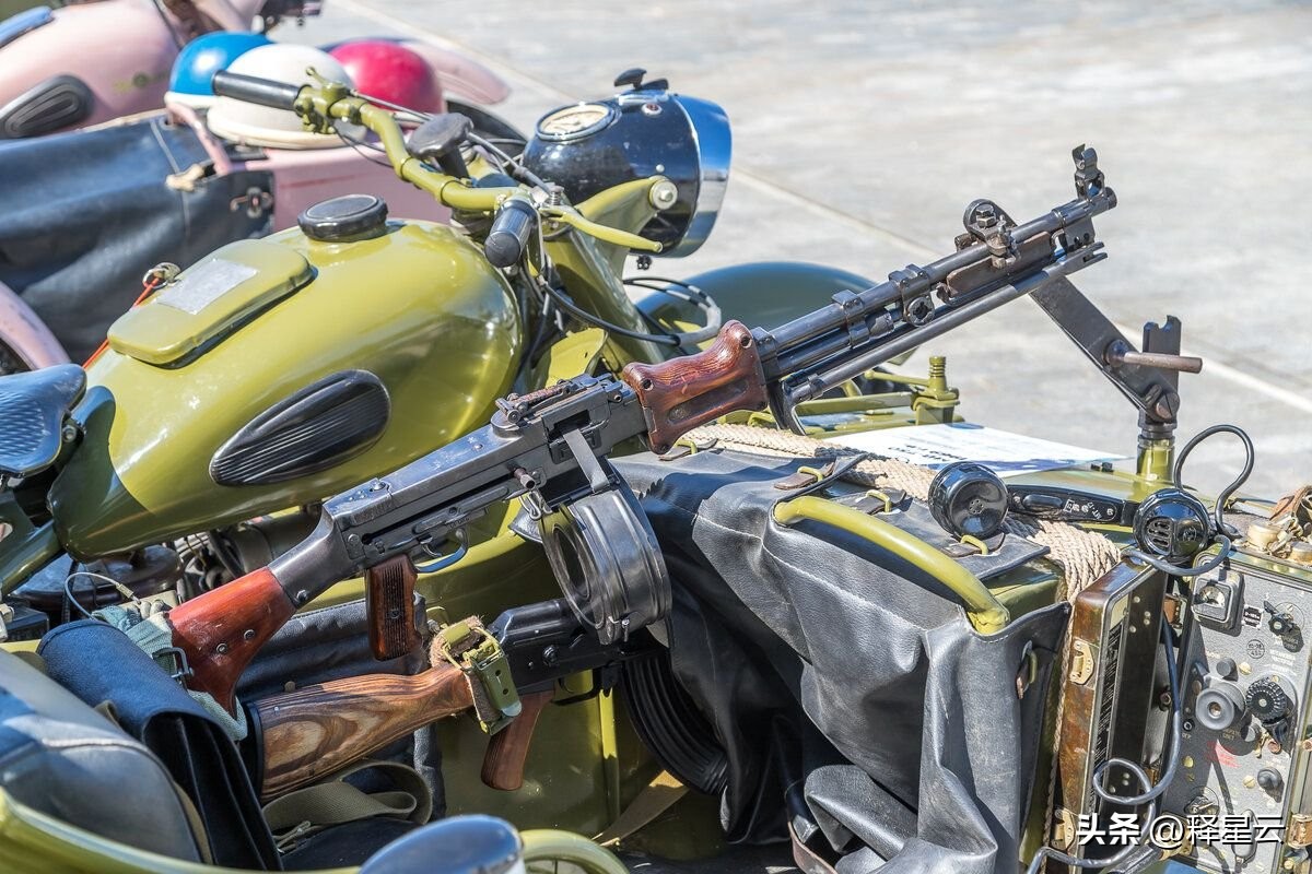 Heavy Duty Military Off-Road Motorcycle MV-750 - iNEWS