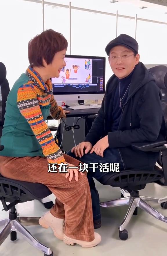 The host Cheng Qian made a rare appearance, revealed that he was young ...