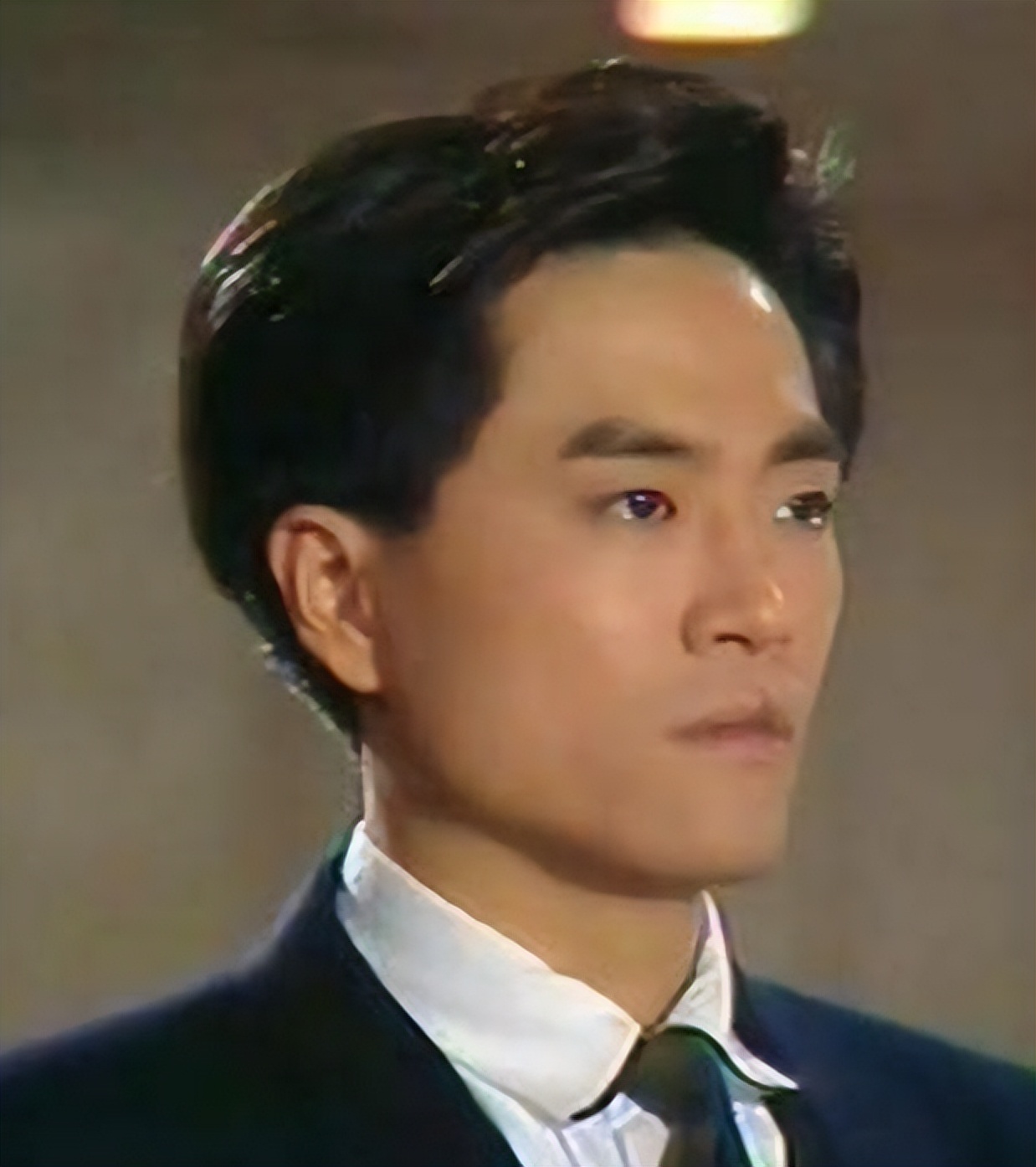 Shen Dianxia's adopted son Chen Tingwei: From the moment of smash hit to disappearance, he is 60 ...