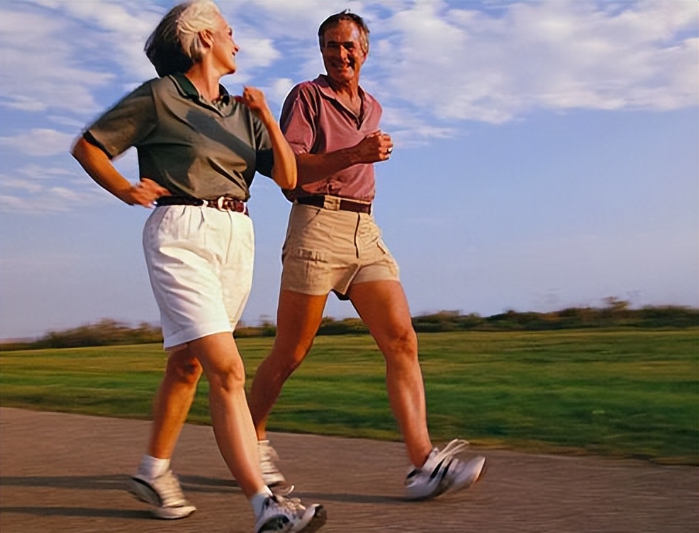 What happens to the body of a person who insists on walking 7,000 steps ...