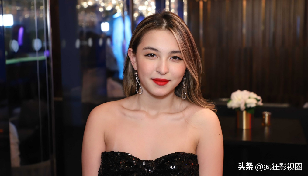 Kowloon women are rare in the same frame, 55-year-old Qiu Shuzhen has a ...