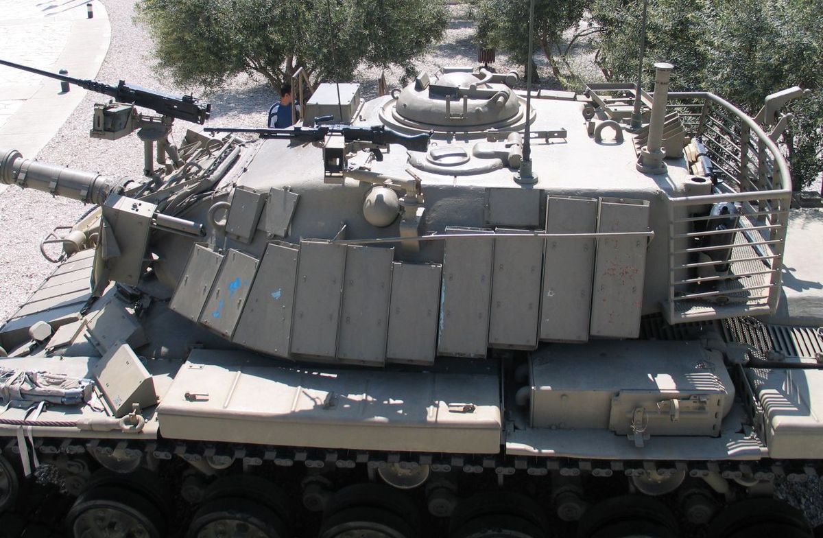 How strong is Soviet explosive reactive armor?The US bombarded the T72 ...