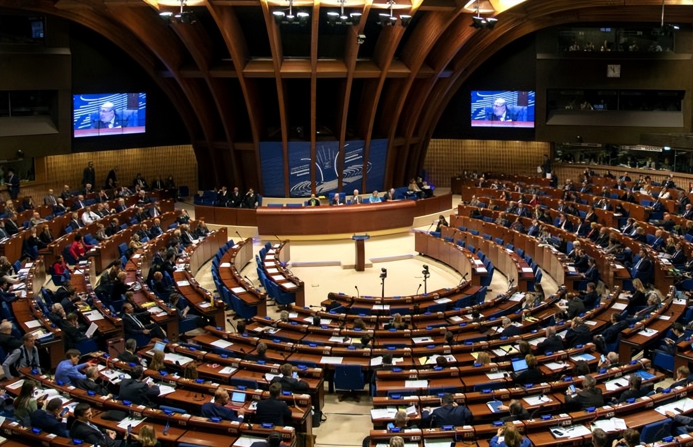 The UK and the EU are sanctioned! Iran fights back against Western ...