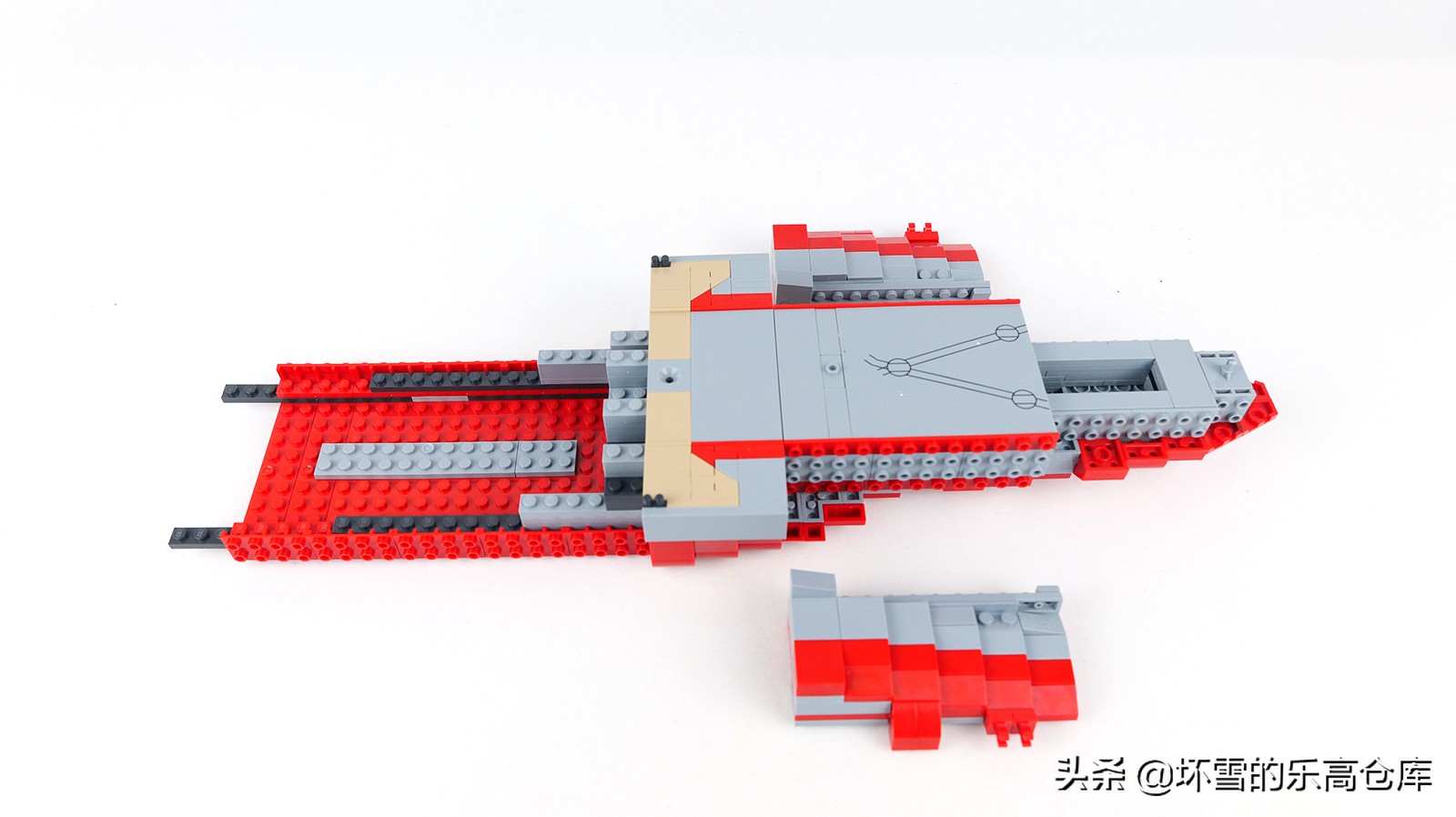 The Fall of the Great Ship: Cobi Building Blocks Musashi Battleship ...