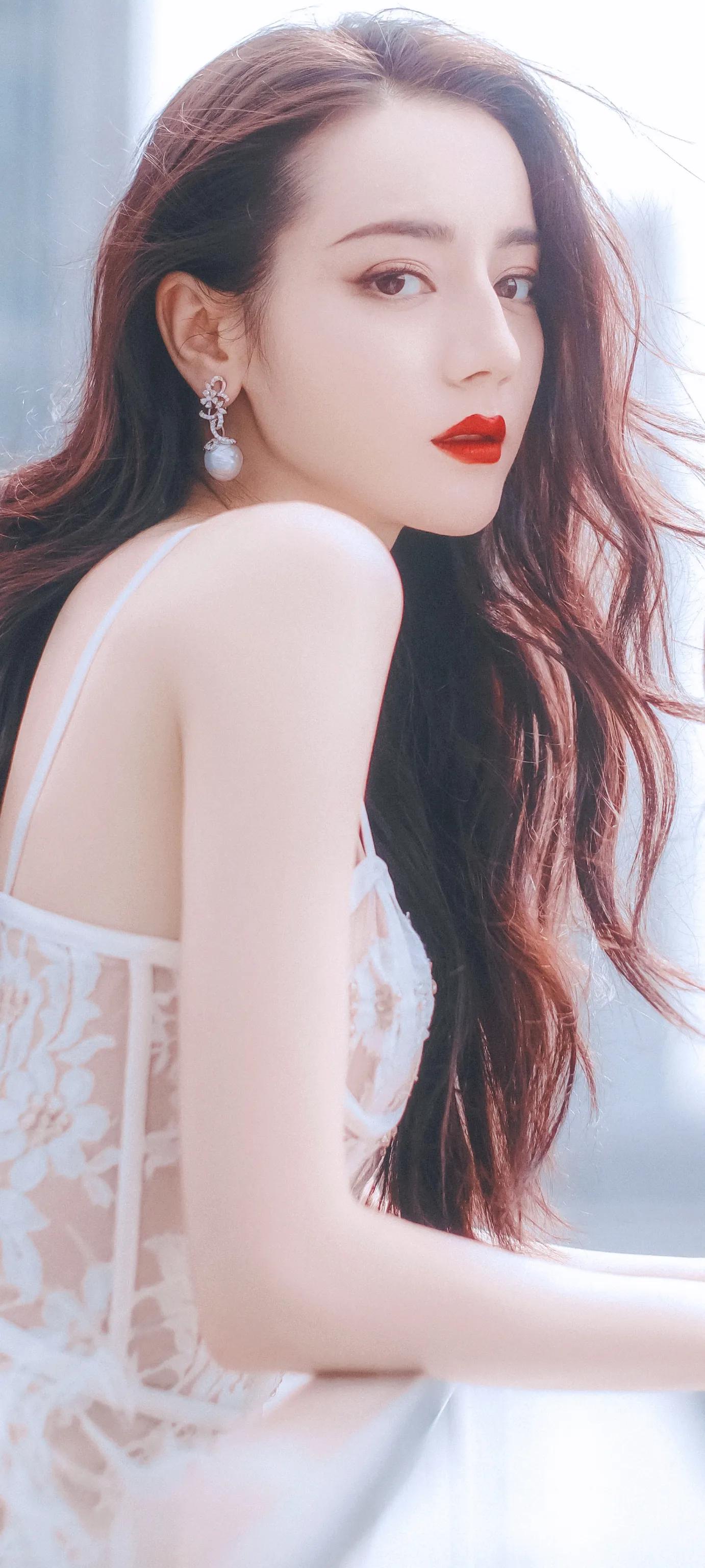 Beautiful Wallpapers - Issue 516 - Di Lieba - iMedia