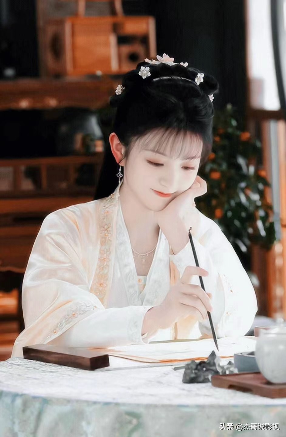 Wang Hedi's new drama "Da Feng Da Changren" may start in July, and the ...