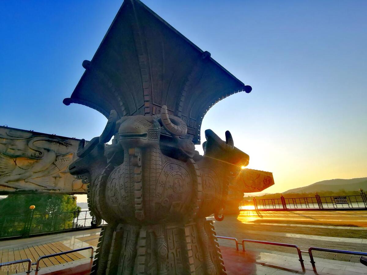 The Shang Dynasty, according to legend, has 31 kings in the 17th ...