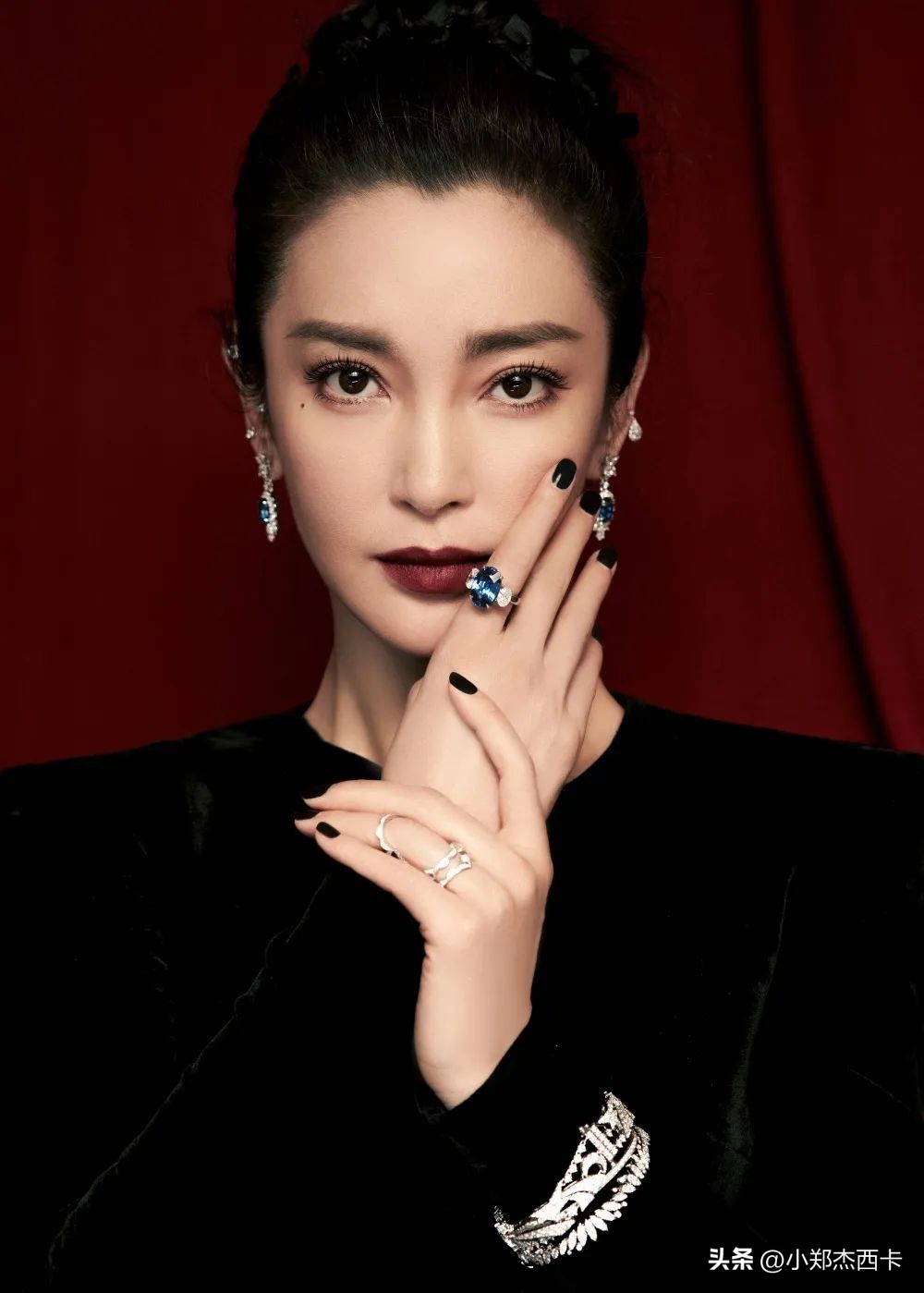 The red carpet for internal entertainment is too curly, Li Bingbing ...