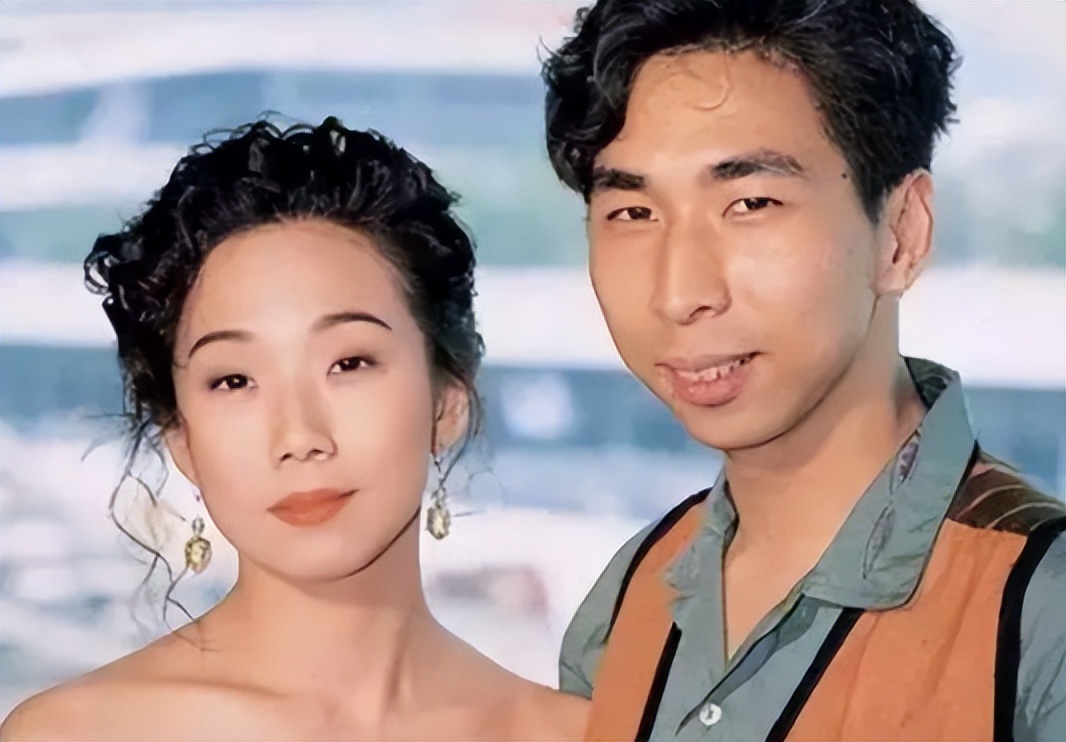 Singer Lin Yilian: Li Zongsheng divorced her, Chen Huihong waited for ...