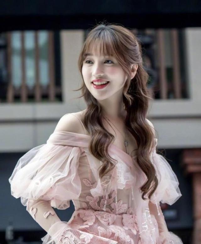 The adventure of love, the romantic time of Jin Sha and Sun Chengxiao - iMedia