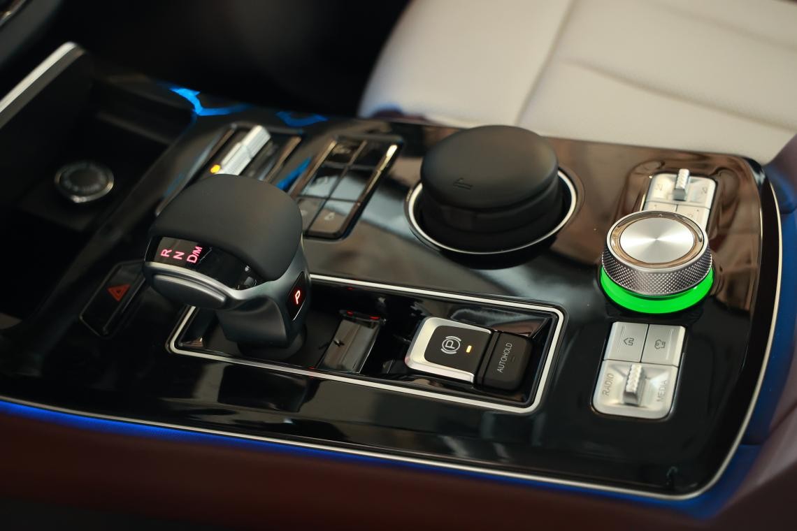 Led the pickup truck, the general pickup truck, took on the mission of ...