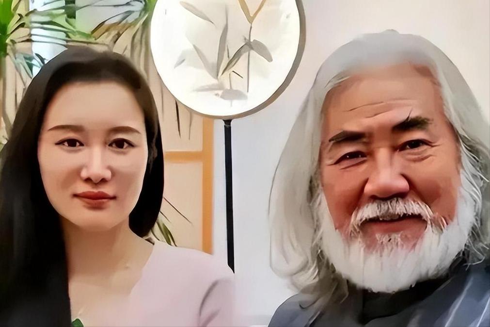 Ma Rong next? Director Zhang Jizhong sent a video to criticize his wife ...