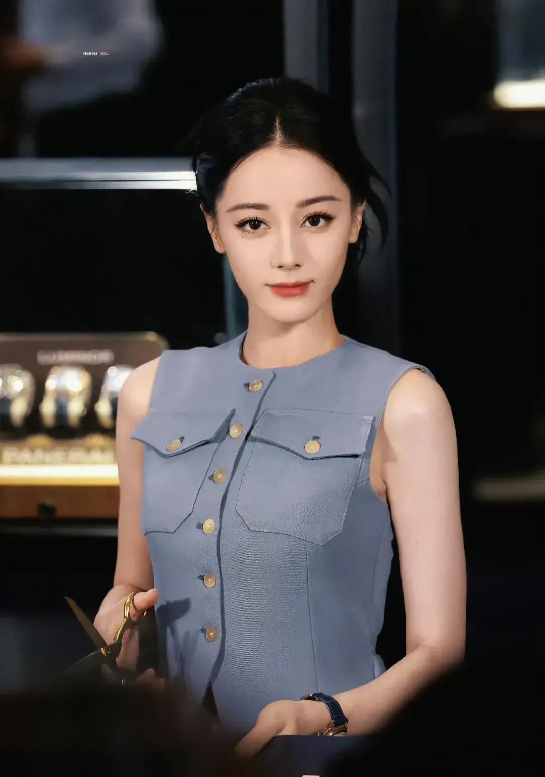 Di Lieba appeared in Chengdu, and the offline activities were very ...