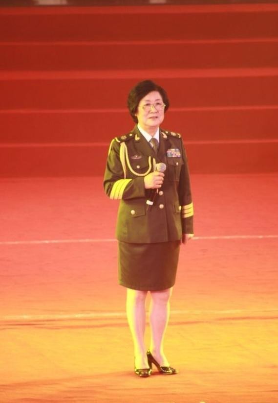 Ma Yutao: There are tears behind the glory. From a child bride to a ...