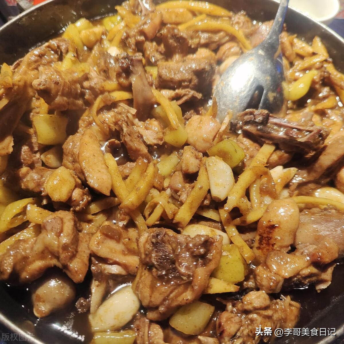 Family dinner, banquet must! Cold lemon duck, delicious and juicy, rich ...